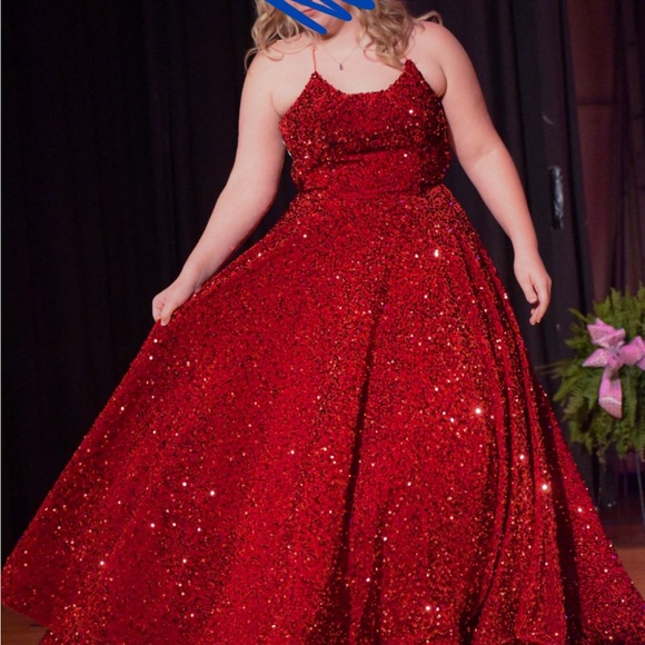 Sherri Hill | Dresses | Amara Red Sequin Pleated Prom Gown | Poshmark